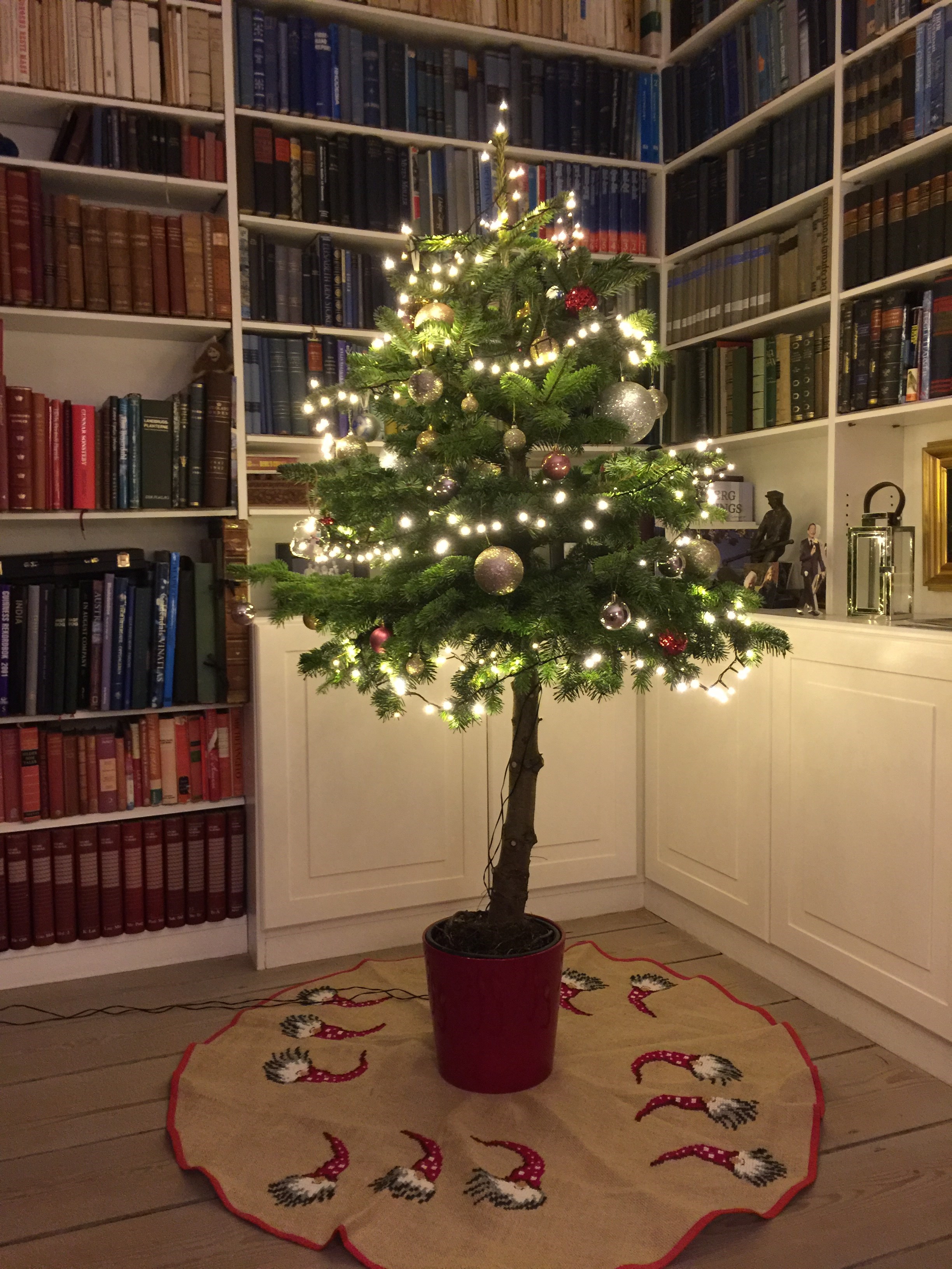 Deco trees | Kirstineberg